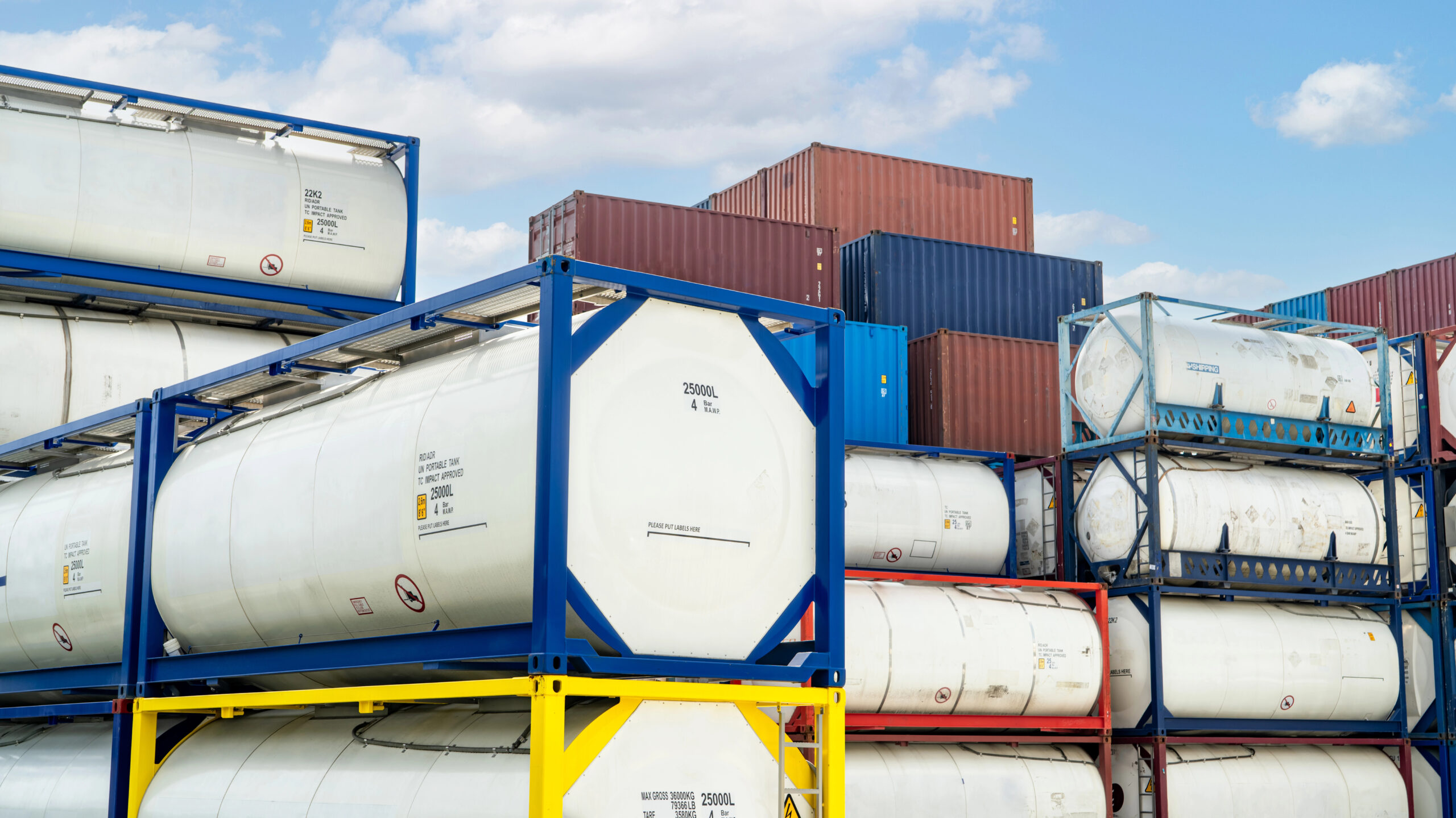 FLEXI and ISO Tanks: Understanding Key Differences